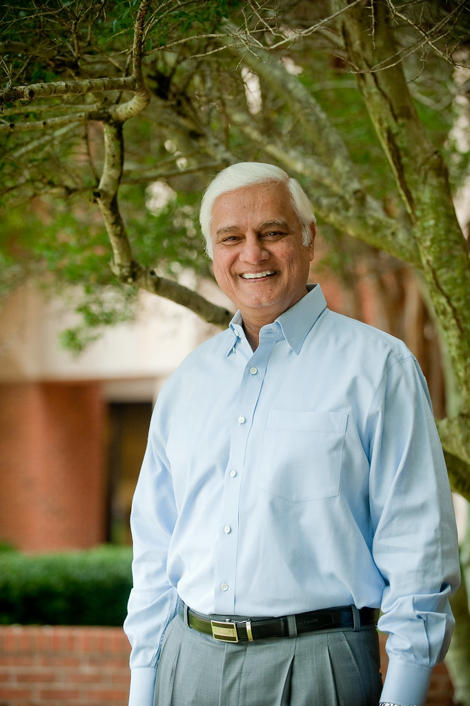 Remembering Ravi Zacharias – The Portly Politico